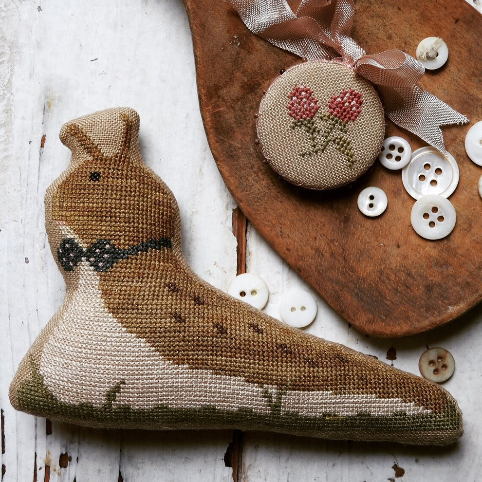 Peroy Animal Crackers Stacy Nash Cross Stitch Pattern – Lindy Stitches