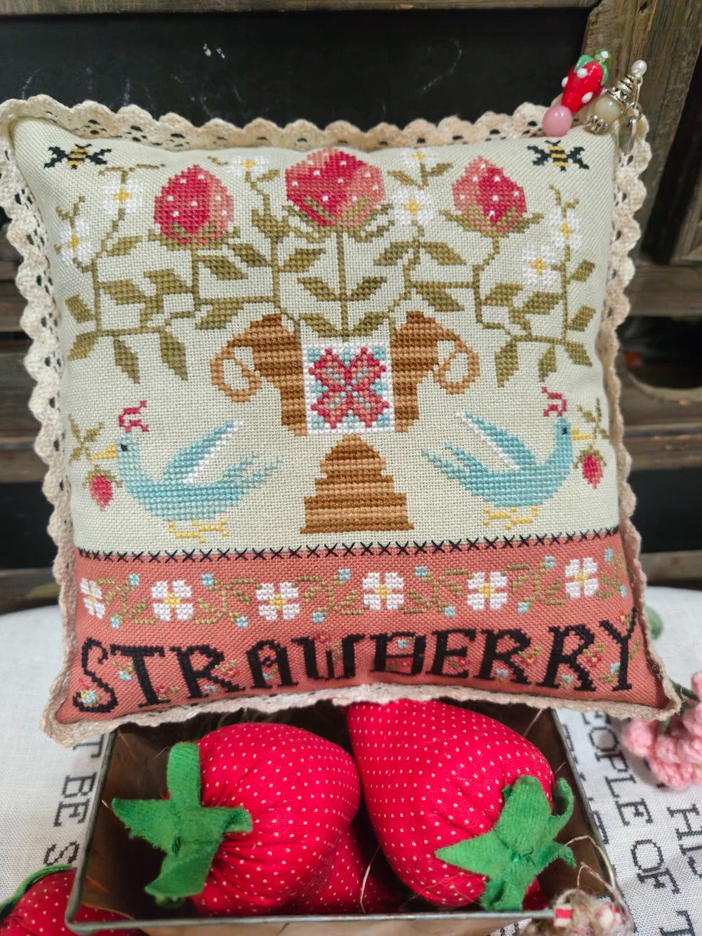 Quaint Rose Needlearts STRAWBERRY URN Cross Stitch Pattern – Lindy Stitches